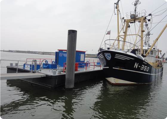 Fuel and bilge pontoon | Gaastmeer