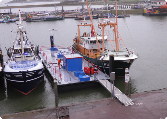 Fuel and bilge pontoon | Gaastmeer